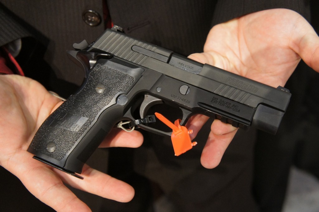 Photo of the day: Sig Sauer P226 SAO - Gun Nuts Media